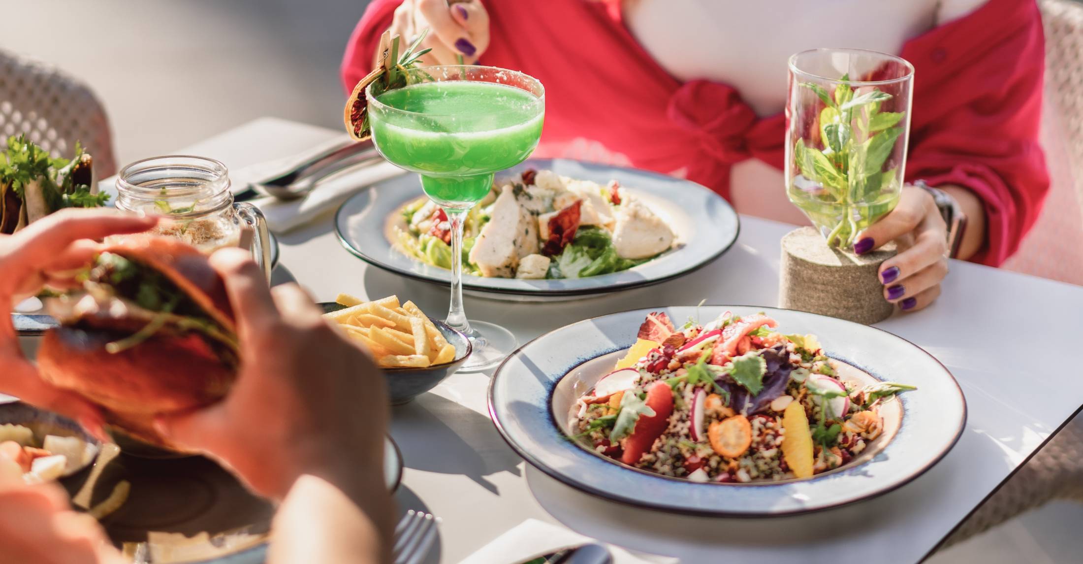 The Echo Pool Café | Pool Cafe in Doha