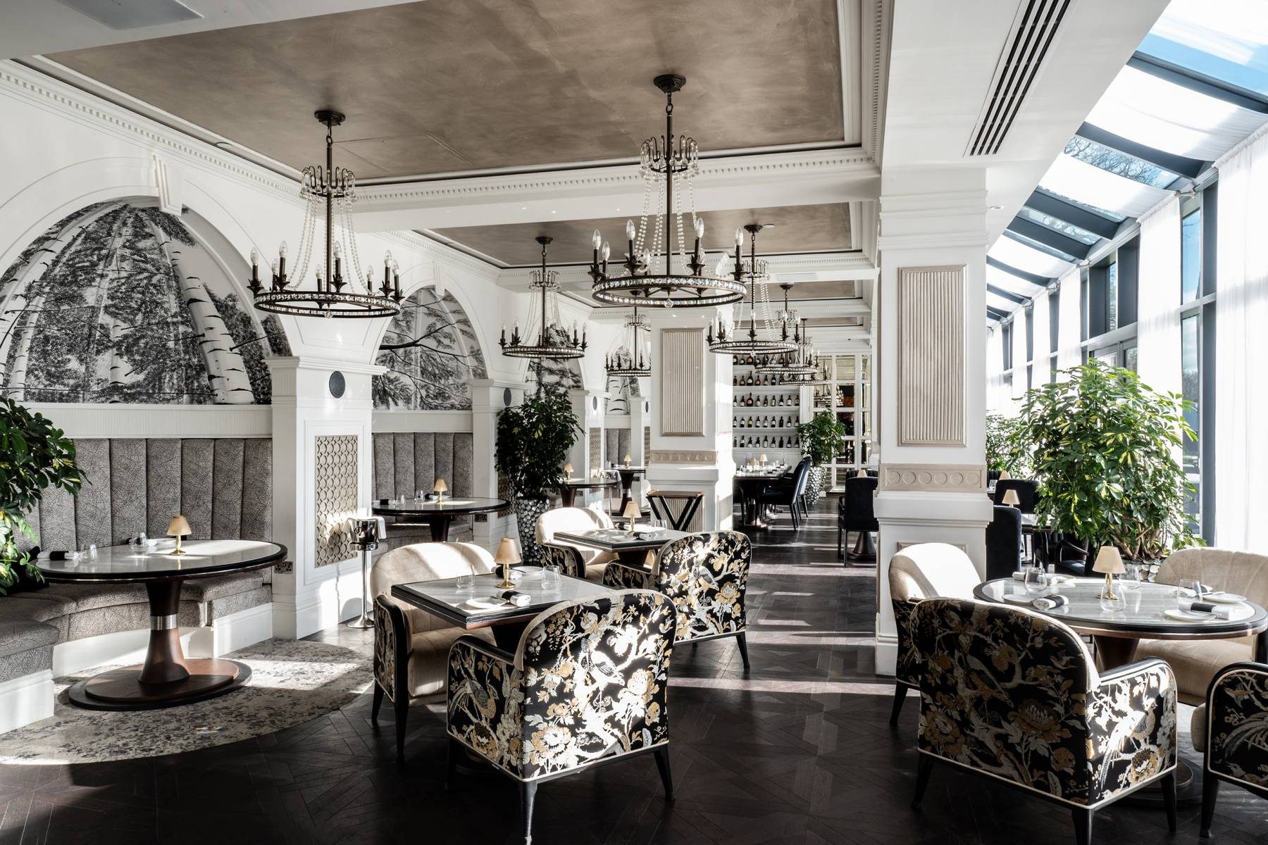 1215 Restaurant - Fairmont Windsor Park near London