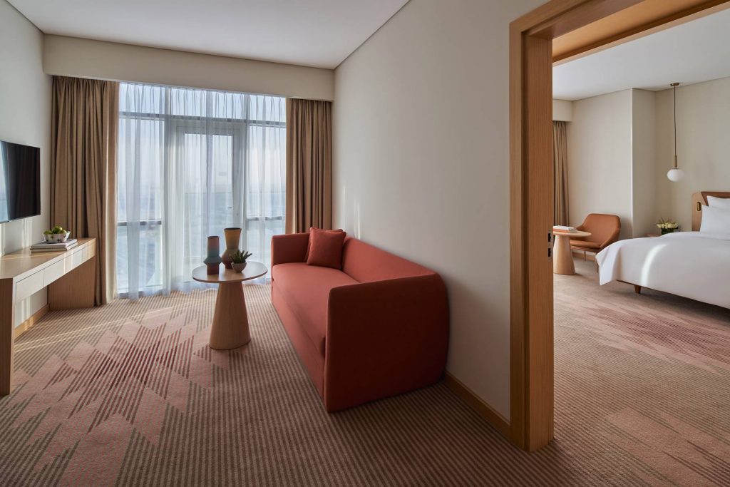 Deluxe Hotel Suites in Dubai | Novotel JVT, Business Hotel