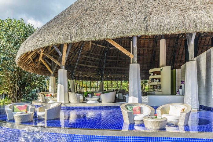 Sofitel So Mauritius - TAKAMAKA BAR