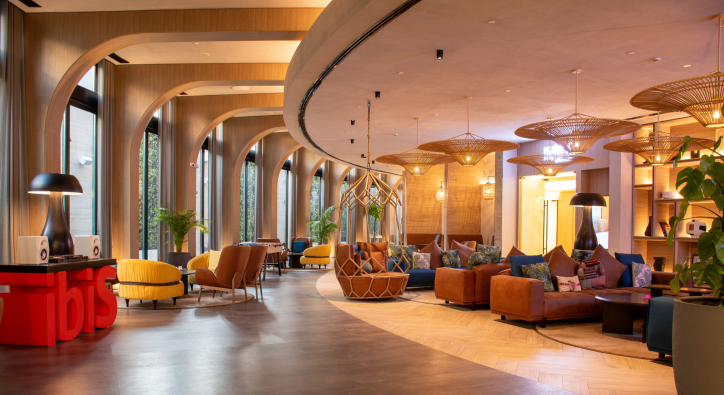 Ibis Hotel World Trade Center Contact Us | Ibis Hotel Booking