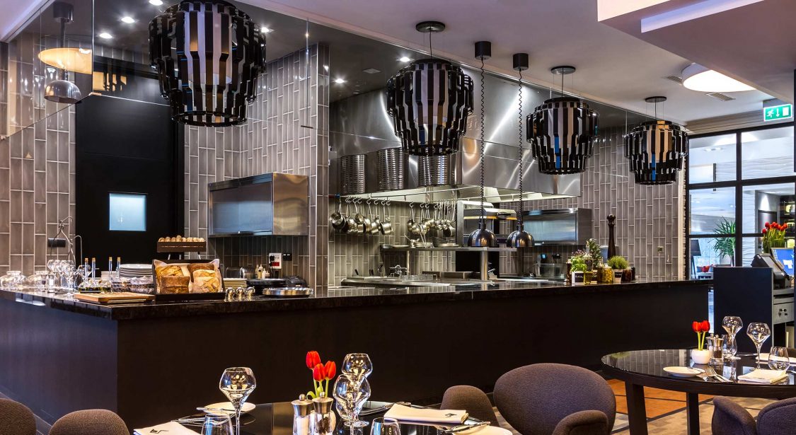 Restaurant and bar in Warsaw - Sofitel Warsaw Victoria